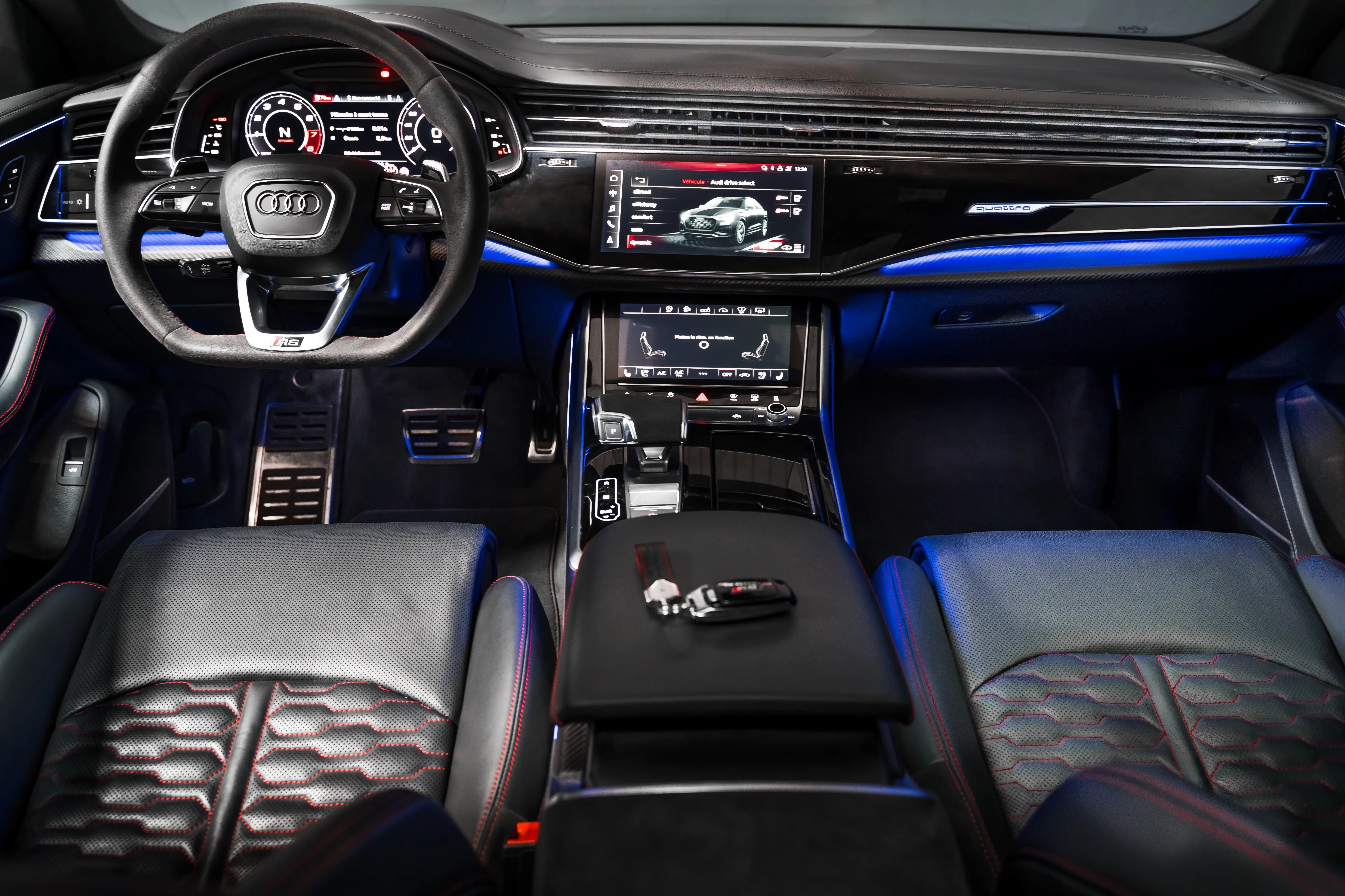 Louez votre Audi RSQ8 - Rentline